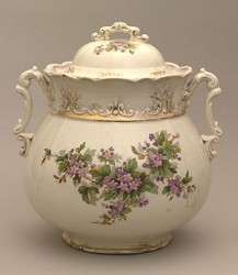Privy to slop jars, chamber pots and the past - Auction Finds