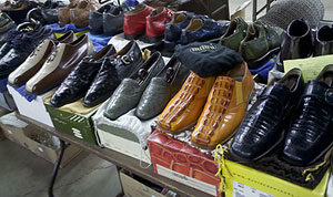 A man’s alligator, lizard & ostrich shoes | Auction Finds