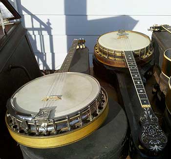 The musical legacy of Paulie Teardrop - Auction Finds