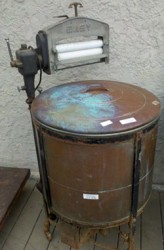 Antique washing machine that keeps on selling – Auction Finds