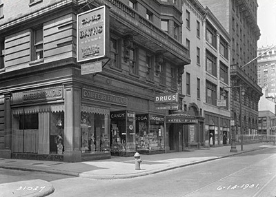 Advertising banner for Camac bath house - Auction Finds