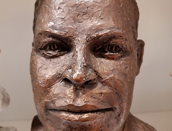 Charles Drew bust by artist Inge Hardison - Auction Finds